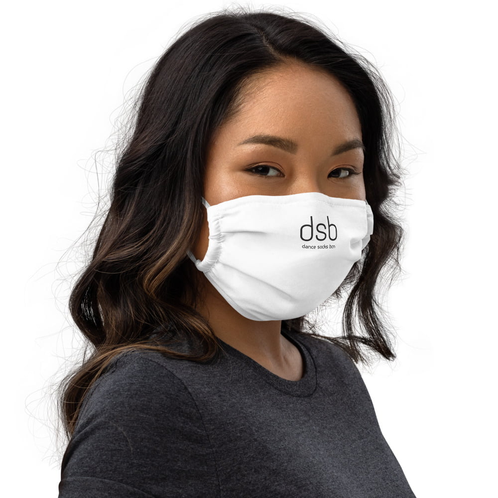 Top 7 Face Masks for Dancers
